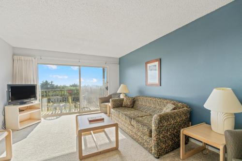 Ocean View Family Suite With Kitchen - Pool And Hot Tub - Ocean Shores, WA