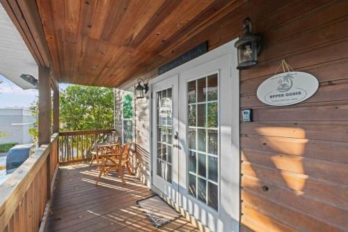 Upper Oasis Suite - St. Augustine, FL
