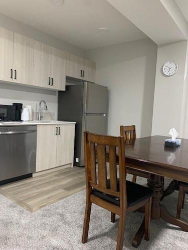 Karis Home - Airdrie