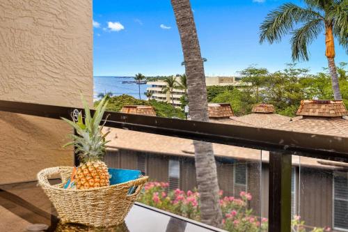 Kona Pacific A305, Top Floor, Ocean View! - Kailua-Kona, HI