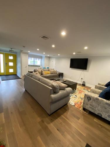 Matt Cozy Quarters - Nyack, NY