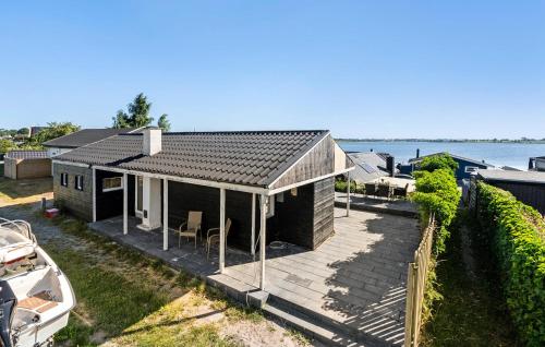 Awesome Home In Munkebo With House Sea View - Odense