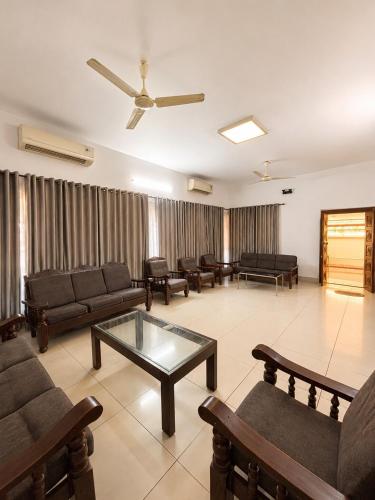 3bhk Villa In Lalbagh - 芒格洛爾