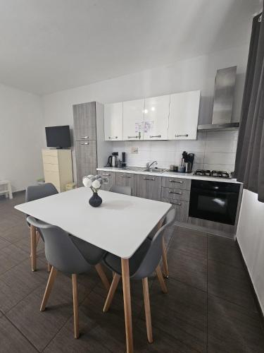 Darsena Studio Apartment - Fiumicino