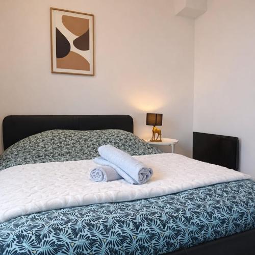 Maison Papillon - Parking Gratuit - Wifi - Montargis