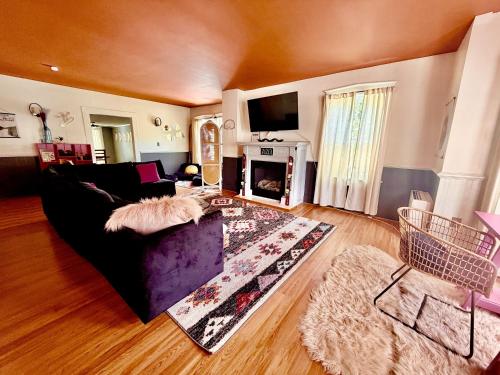 Large Killington Woodstock Area Home - Woodstock, VT