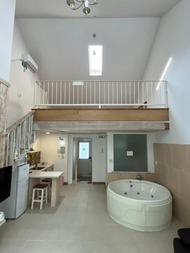 복층 스파 개별 테라스 애견 운동장 포마이코티지 2 숲속 집 Cottage - 영월군