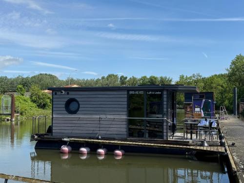 Hausboot Luft & Liebe - Halle (Saale)