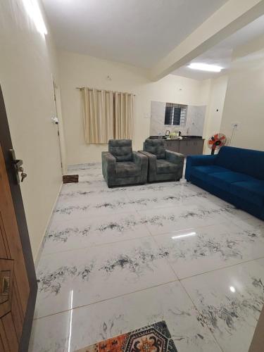 Kalpavrukksha Luxury Service Apartment- Unit 4 - 1 Bhk 2 King Size Cot Setup - Chikmagalur