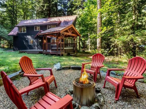 Wild Goose Lodge - Glacier, WA