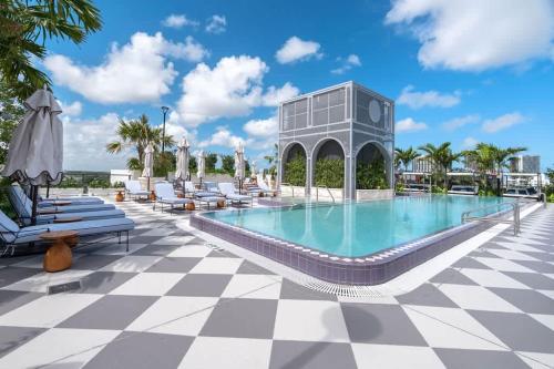 Luxe Rooftop Pool Gym & Nigthlife Nomad Wynwood - Doral, FL