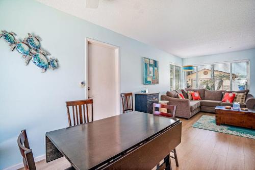 Morro Beach Bungalow - Morro Bay, CA