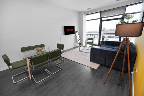 Westown 2br Retreat 10 Min To Fiserv Forum - Wauwatosa, WI