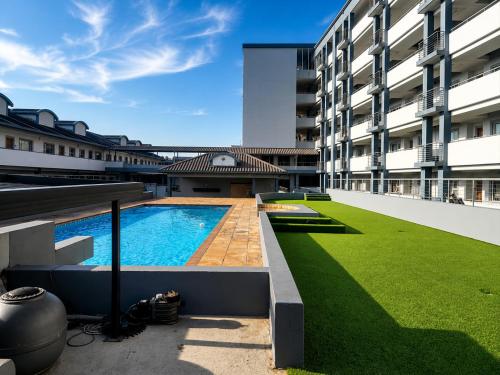 Umhlanga Ridge 2 Bedroom Apartment - Umhlanga