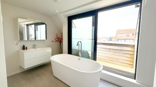 Spacious Family Duplex With Sunny Terrace Near The Beach - Knokke-Heist