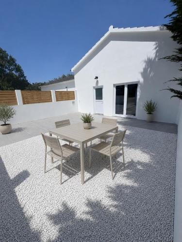 The Nook, Lourinha - Atalaia