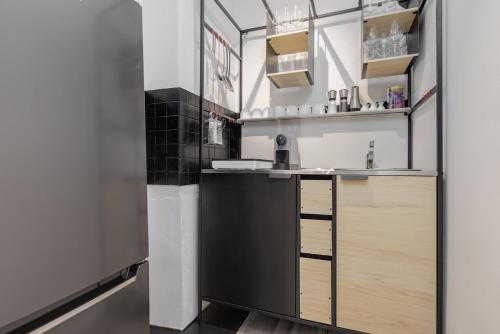 2 Br - Parking Garage - Central - Terrace - Wi-fi - Wiesbaden