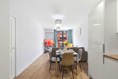Modern Digbeth Stay With Ensuite And Free Parking - Birmingham