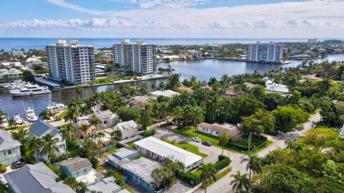 Marina Row 3 Beach Shops - Delray Beach, FL