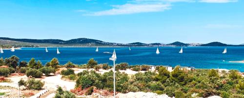 Apartments Basic Pirovac - Sea View - Small And Large Groups - Pirovac