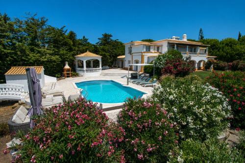 Villa Paraiso By Algarve Holidays - Carvoeiro