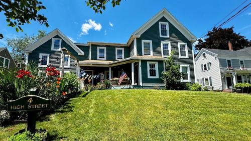 High Street Haven, Steps To Camden Harbor - Cellardoor Winery, Lincolnville