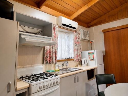Shady Acres Caravan Park - Ballarat