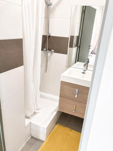 Le Progres - Studio Climatise Et Cosy - Villeurbanne