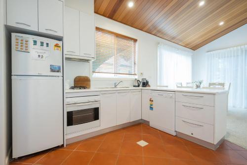The Inverloch Beach House - Inverloch