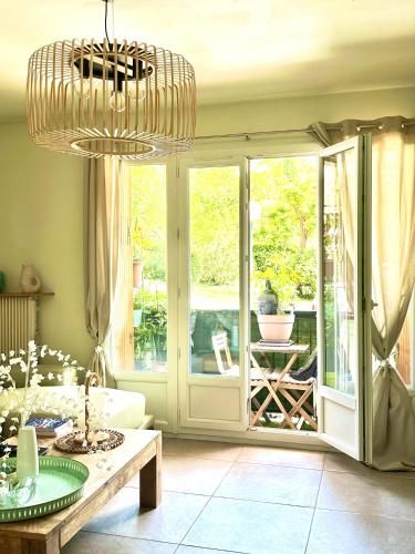 Superbe Chambre Privee Centre-ville Parking Clim Grand Appartement Calme Luxe - 普羅旺斯艾克斯
