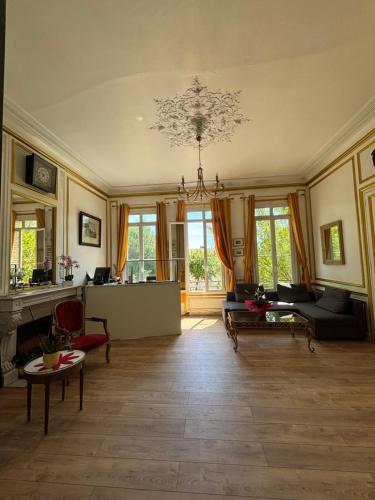 Hotel Du Chateau Blanc - Seine-Maritime