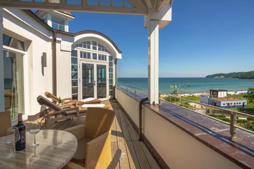 Strandschloss Binz - Penthouse "Royal Beach" Mit Sauna, Kamin, Terrasse, Meerblick - Binz