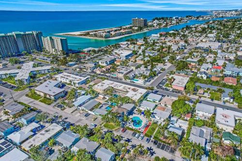 Waves Unit 17 - Treasure Island, FL