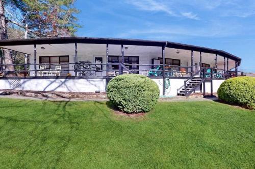 Lakeside Condo Dog-friendly With Ac Large Porch Shared Amenities Beach Access Pool Tennis - Sierra Nevada