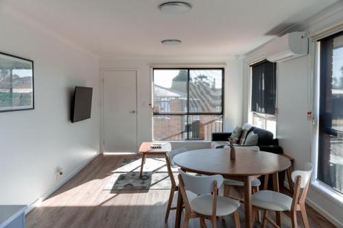 Modern 2-bhk House In The Heart Of Armidale Cbd - Armidale