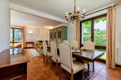 Domaine Du Lierre - Near Geneva - Saint-Genis-Pouilly