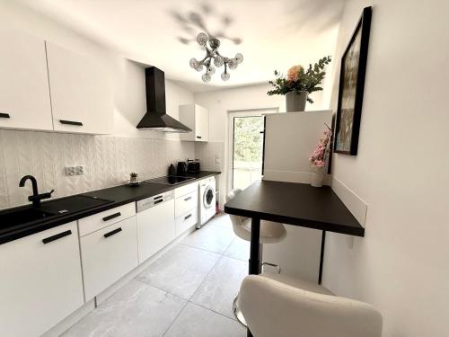 Neu Goldstadt Prestige Suite - Modern Und Central - Pforzheim