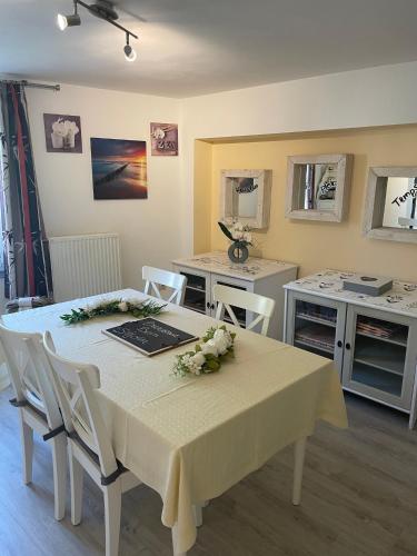 Spacious Apartment In Charleroi 100 M² With Parking 5 Ppl - Charleroi