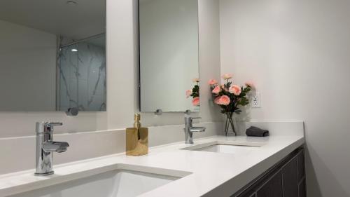 Luxurious 2 Bdrm Apartment Free Parking - Los Angeles