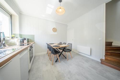 Duplex Cosy En Centre-ville, Calme & Confort - Lorient