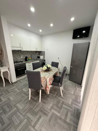 Casa Faneca - Faneca Apartamentos - Nazaré