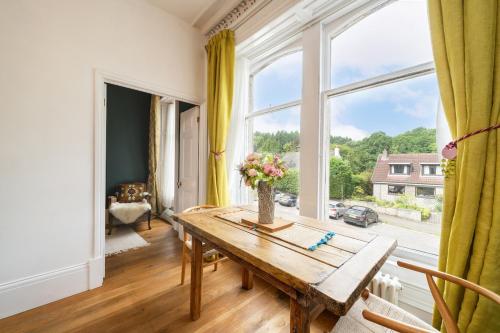 Stylish One Bedroom Apartment With Snug In Birnam - Dunkeld