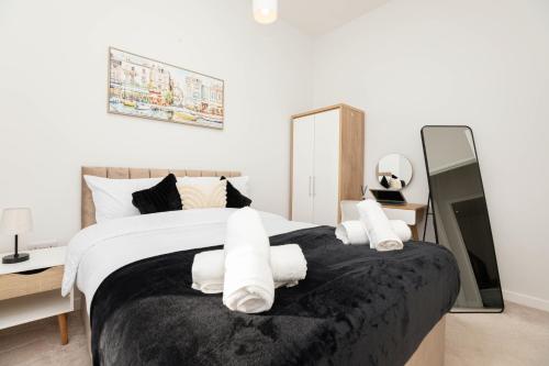 Contractor-ready 2 Bed Apt By Leeds Docks With Free Parking, Sleeps 6 - Leeds