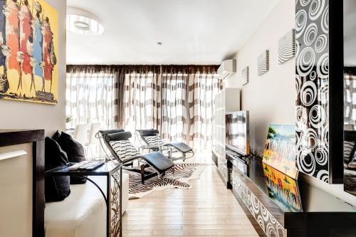 Compact And Calm Ground Floor 1br With Patio - Sofia
