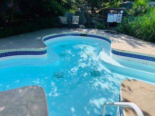 The Appalachian At Mtn Creek Hot Tub Heat Pool 261 - Action park, Vernon Township