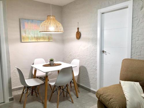 Coqueto Apartamento Cerca Del Cehtro - Alcalá de Guadaíra