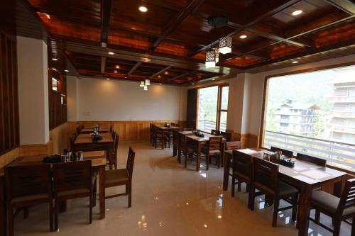 La Palma Grand By Navya Hospitality - Manali