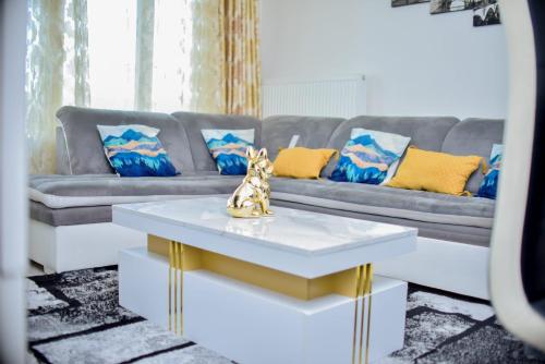 Super Apparemment Pour Vos Vacances - Neuilly-sur-Marne