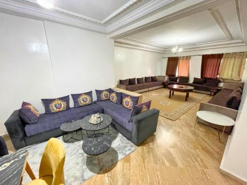 City Center Stay - Residency W Spacious Aparts, Kingsize Beds, Ac, Terrace View, Elevator - Fez