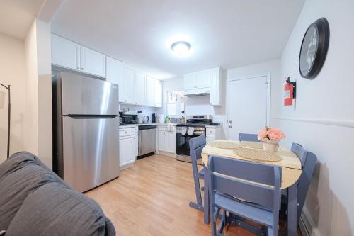 2br W Private Patio In Ironbound Nyc, Ewr, Metlife - Montclair, NJ